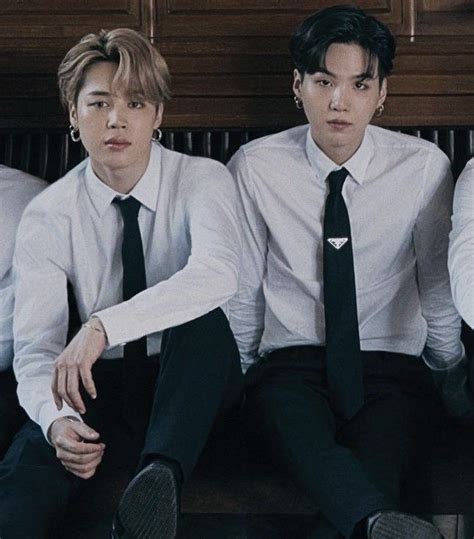 Pin oleh Suga Min Yoongi BTS ⁷ di YoonMin Gambar pacar Foto