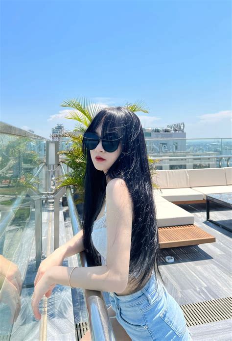 Hot Tiktoker G M Kami L N U Khoe Body H H Ng Ch Ng C N N Bikini