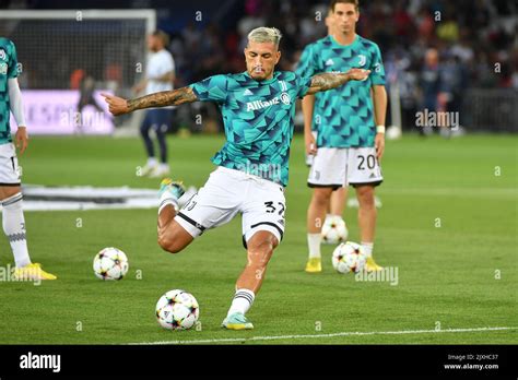 Paredes Paris Saint Germain Vs Juventus Champions League Groupe H