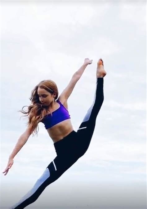 Anna Mcnulty Dance Photography Poses Amazing Gymnastics Barefoot Girls Gymnastics Workout