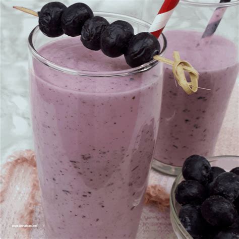 Easy Blueberry Smoothie With A Blast