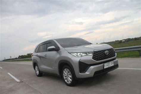 10 Mobil Terlaris Juli 2024 Toyota Mendominasi Ada Mobil Listrik
