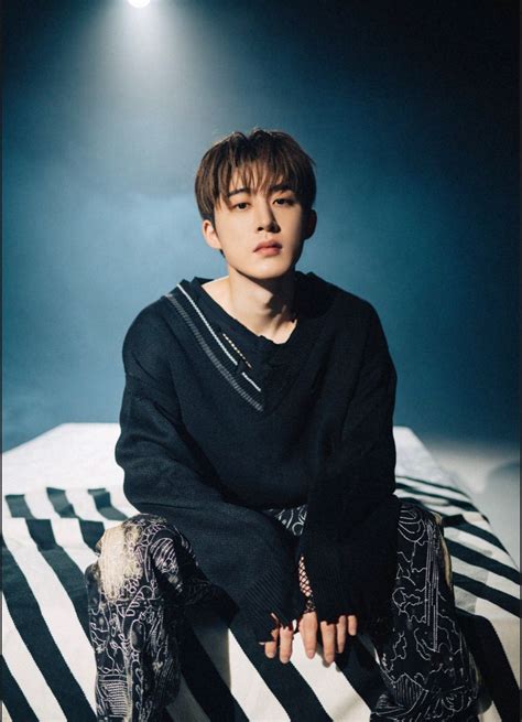 B I Ikon Kim Hanbin Photocard Kpop Idol Masquerade Shinee Cole