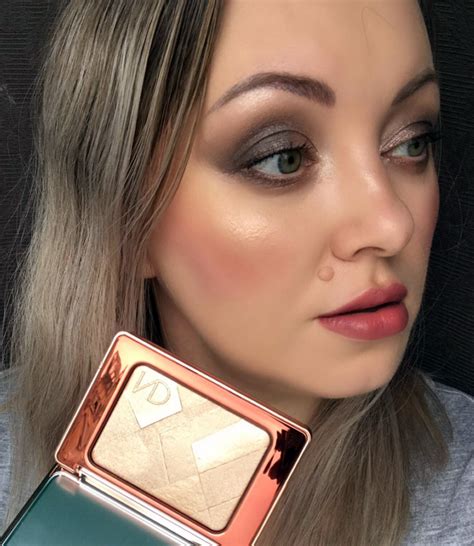 Natasha Denona I Need A Nude Glow Highlighter Review Live Swatches