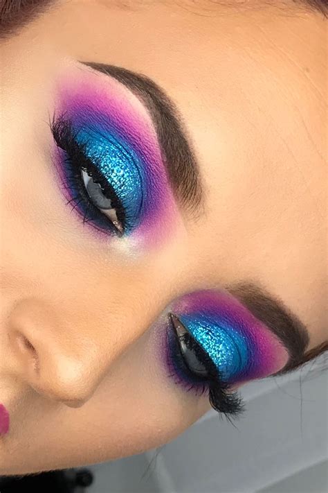 Blue And Pink Make