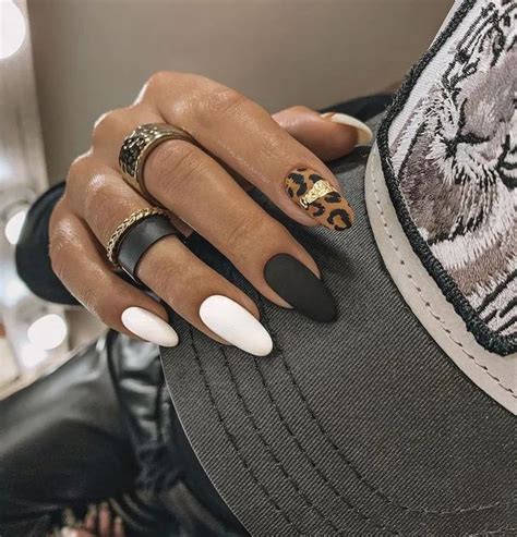 Rentrée 2022 Quels sont les ongles septembre tendance qui régneront