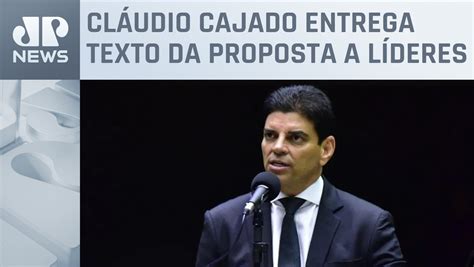 Relator do arcabouço proíbe reajuste a servidores se meta fiscal não