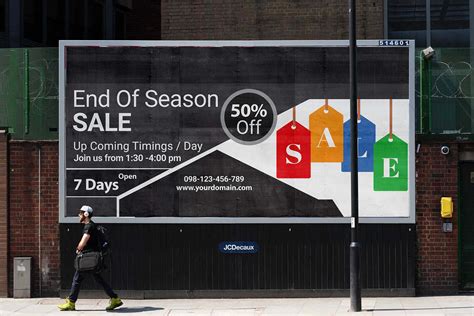 Free Street Banner Billboard Mockup Psd