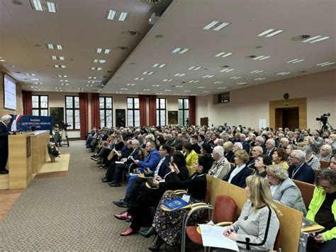 W Akademii Kultury Społecznej i Medialnej w Toruniu odbyło się