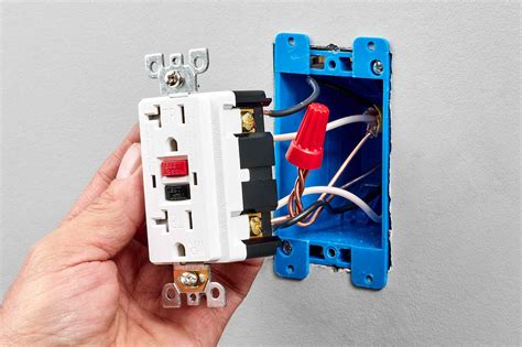 Line Vs Load Switch