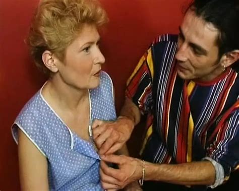 Almanya Dan Ya L Sar N Kad N Barda Siki Iyor Xhamster