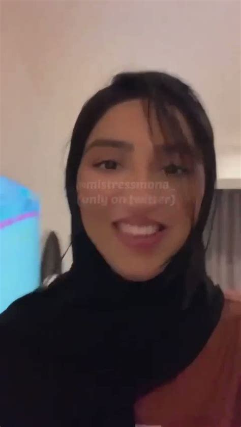 Mona Khalifa 🤍 On Twitter Hotel Cash Meet 🙇‍♂️ 💷 🐷 My Wh1te Boi Bought Me £500 Cash To My