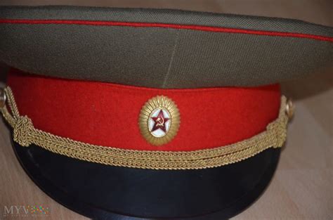 Czapka służbowa oficera ZSRR w Mundur w MyViMu