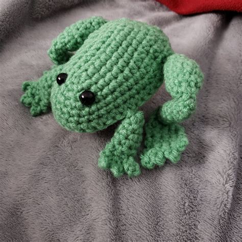 Cute Frog Amigurimi Crochet Pattern Etsy Crochet Patterns Plush