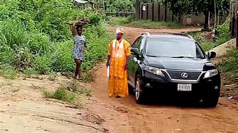 The Poor Village Girl Was Returning From Firewood Fetching Wen She Met