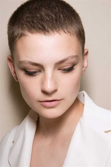 Coupe Courte Blonde Automne Hiver 2018 Les Plus Belles Coupes Courtes