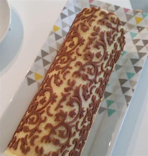 Bûche Ferrero Rochers Moule bûche Tapis relief Baroque Guy Demarle