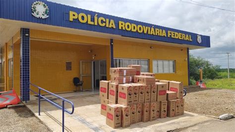 PRF apreende mais de 200 mil maços de cigarro em Serra Talhada Júnior