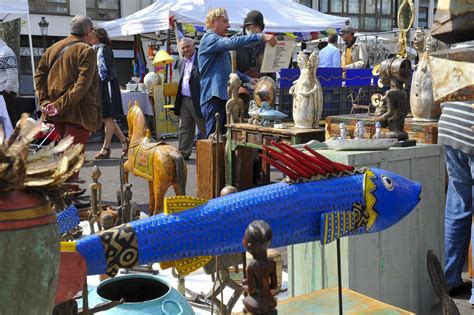 Strasbourg Brocante Et Design Place Broglie