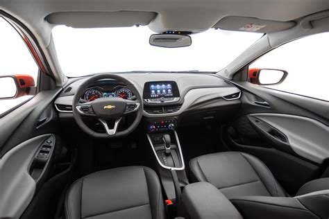 O Que Esperar Do Novo Chevrolet Onix Hatch Jornal Do Carro Estad O