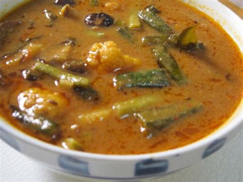 Maayeka Authentic Indian Vegetarian Recipes Sindhi Tomato Kadhi