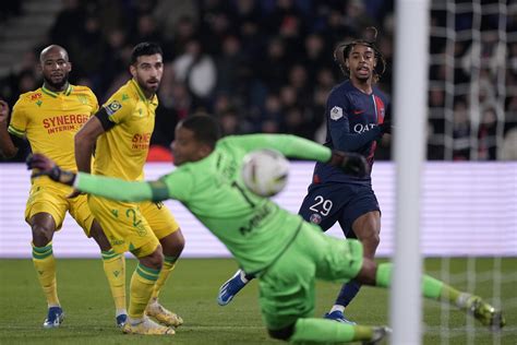 PSG Nantes Paris a lutté mais Paris s en sort avant Dortmund Le