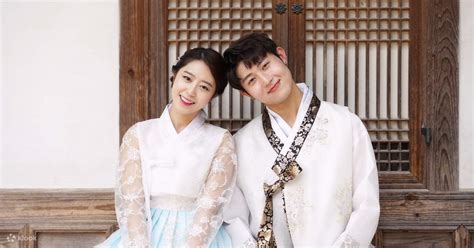Hanbok Rental Voucher At Gyeongbokgung Store In Hanboknam Seoul