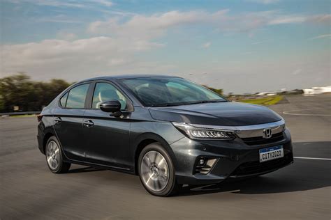 Honda City 2022 hatch e sedã preços equipamentos motor consumo