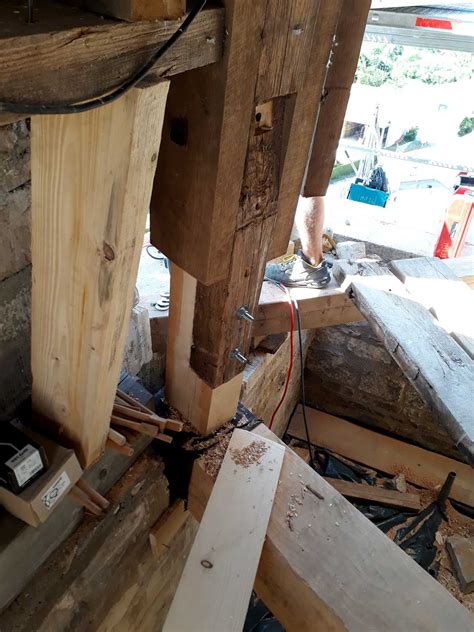 La charpente du clocher de Longchamps sur Aire restaurée Scierie Mandray