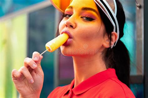 50 980 Femme Sexy Chaude Photos Libres De Droits Et Gratuites De Dreamstime