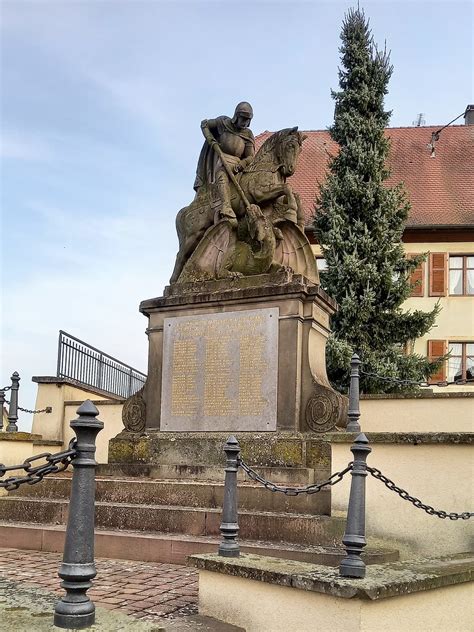 68 Bartenheim Monument Aux Morts De Bartenheim 68 Haut Rh Flickr