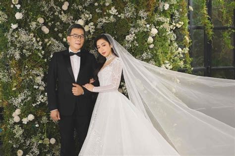 Trái đắng từ cuộc hôn nhân ngắn ngủi toàn lời ngôn tình của Vua cá Koi