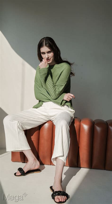 Sandra Mega Model Agency