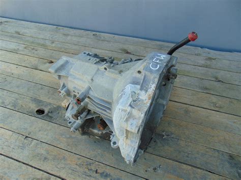 SKRZYNIA AUTOMATYCZNA CFW AUDI 80 B4 2 0 8V KPL 10964281967