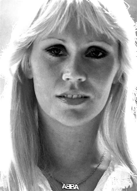 Pin by Hans29623 on ABBA Black and White Agnetha fältskog Abba Singer