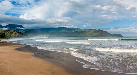 What Are The Best Surf Spots In Hawaii Next Vacay