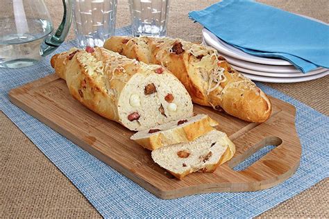 Receita de Pão de torresmo queijo Alto Astral