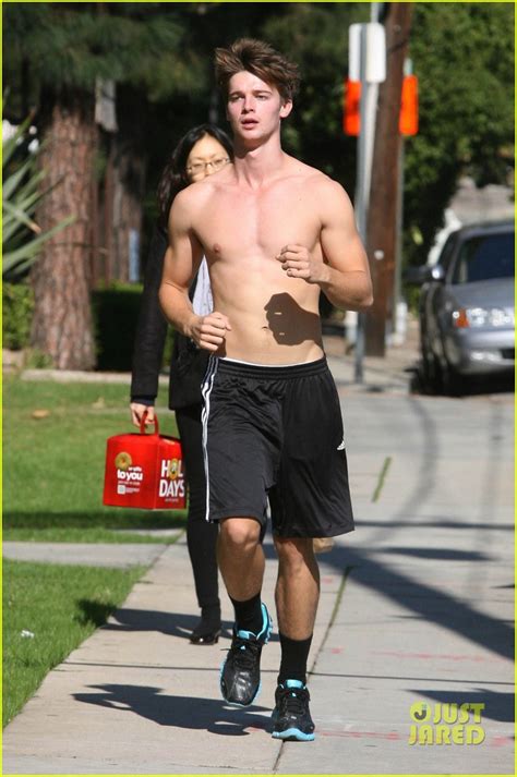 Patrick Schwarzenegger Shirtless Run Photo Patrick