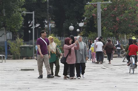 Kota Tua Dipadati Wisatawan Libur Nataru