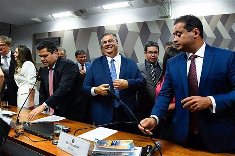 Senado Fl Vio Dino Apovado Para Stf E Paulo Gonet Para Pgr Folha