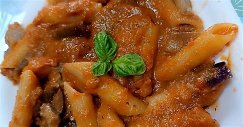 Ricetta Pennoni Rigati Con Crema Di Melanzane E Pomodori Secchi Di