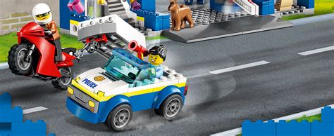 LEGO 60370 City La Course Poursuite Au Poste De Police Voiture Jouet