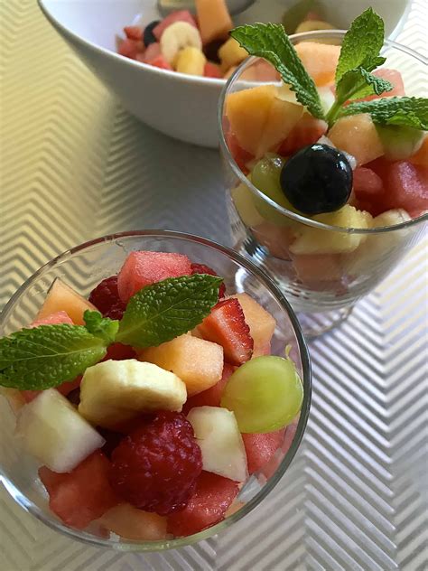 Cómo preparar una ensalada de fruta tropical fácil y deliciosa