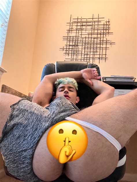 TW Pornstars Daniel Osgood Twitter Come See The Whole Pic And