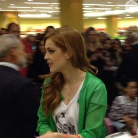 Foto Sophia Abrahão foi muito tietada durante o lançamento de seu
