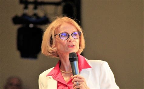 Destacan política educativa y científica de Claudia Sheinbaum
