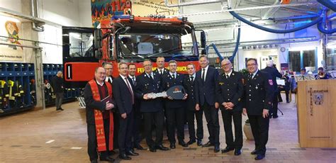 Freiwillige Feuerwehr Hersbruck Übergabe eines neuen Löschfahrzeuges