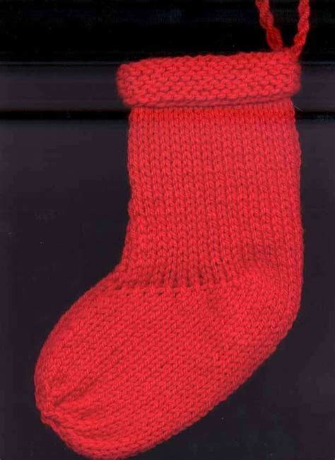 Basic Christmas Stocking Knitting Pattern Quick And Easy Courtney