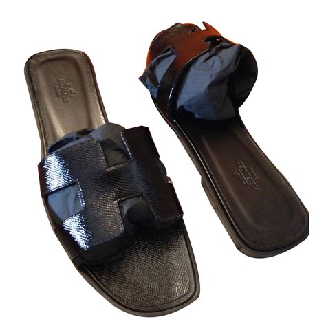Sandales Hermès Hermes Oran Cuir vernis Noir ref 40652 Joli Closet