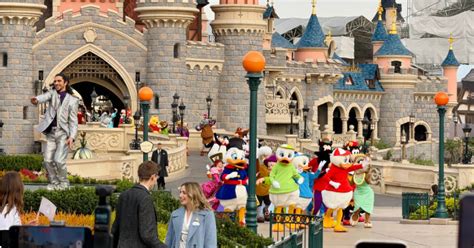 Disneyland Paris Celebrates Disney100 With 100 Disney Characters